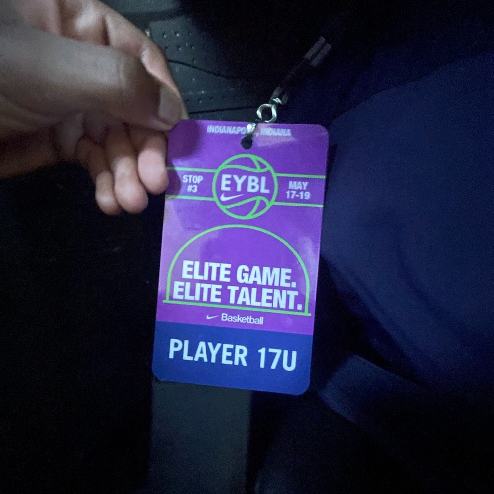 2024 Nike Eybl 17u Player Tag/Lanyard - Gem